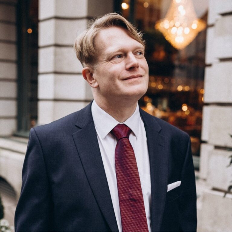 Roger Farrow - London's Calling Salesforce